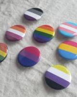 Pride Button Making | Richards Memorial Library